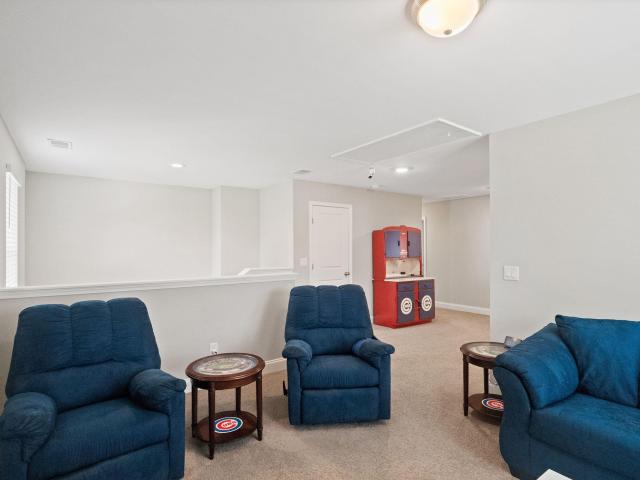 689 W Butternut Rd, Summerville, SC 29483 | MLS #26016