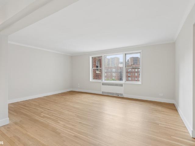 68 61 Yellowstone Blvd, Queens, NY