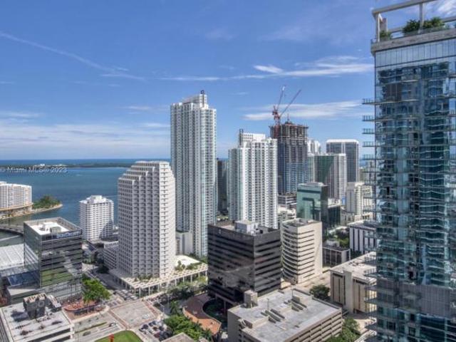 68 6th St SE #3302, Miami, FL 33131