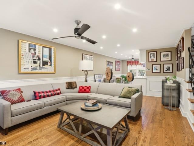 68 86 New England Ave, Unit 18, Summit, NJ 07901 | MLS #4013 | Compass
