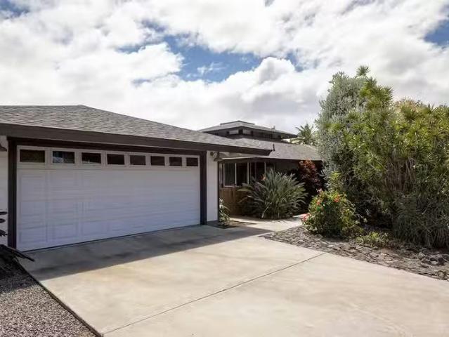 68 1876 UA NOE ST, WAIKOLOA, HI 96738 Single Family Residence.