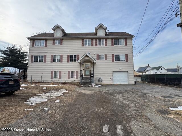 68 Van Pelt Avenue