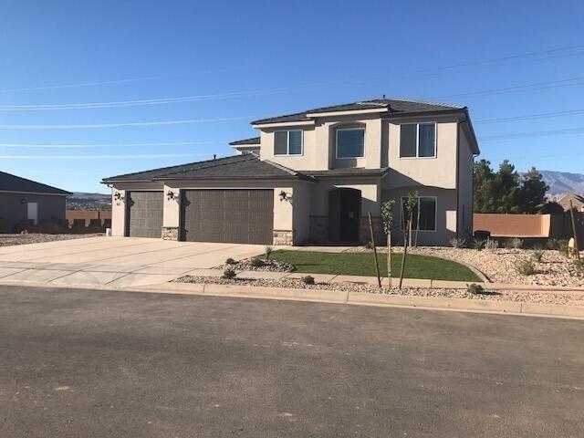 68 W Chesterfield Dr, Washington, UT 84780