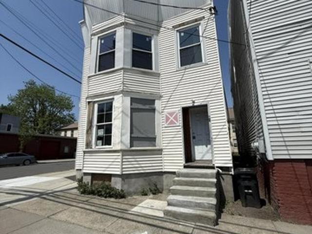 68 Watervliet Ave, Albany, NY 12206