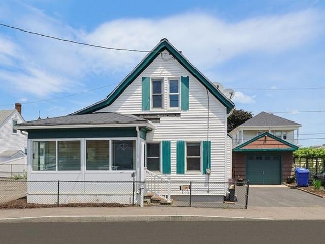 68 Winter St, Taunton, MA 02780