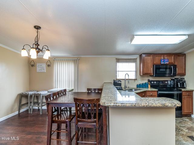 68 Winding Lane