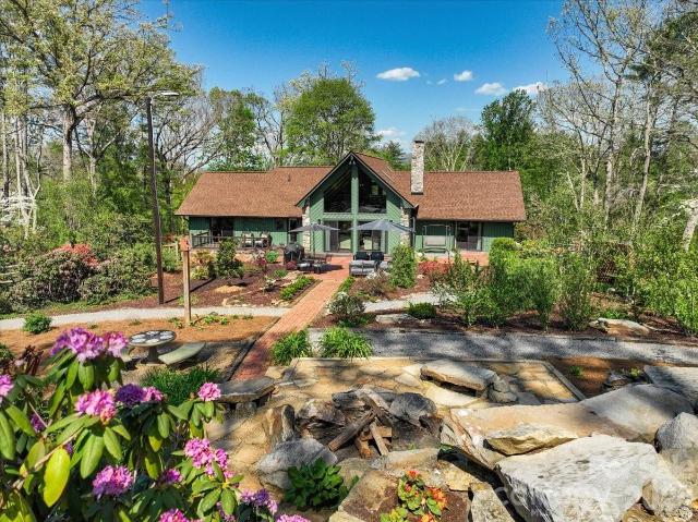 68 Acorn Rd, Asheville, NC 28804 | MLS #4372 | Compass