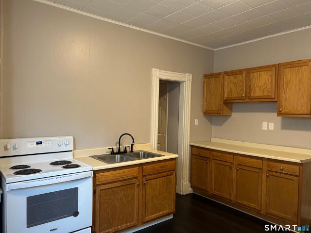 68 Anderson St, Naugatuck, CT 06770 | MLS #24164 | Compass