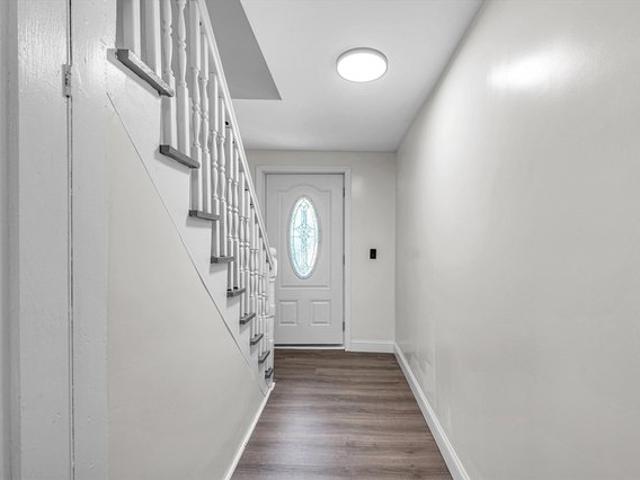 68 Ashley St, Springfield, MA 01105