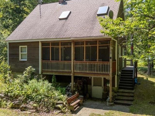 68 Back Palermo Rd, Liberty, ME 04949