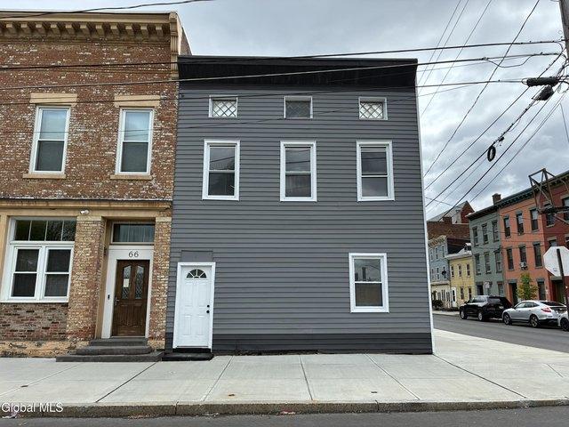 68 Bassett St, Albany, NY 12202