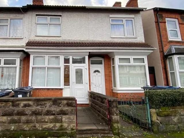 68 Boscombe Road, Greet, B11 3RJ, United Kingdom | 3 bed townhouse for rent #167620075 | Rentberry