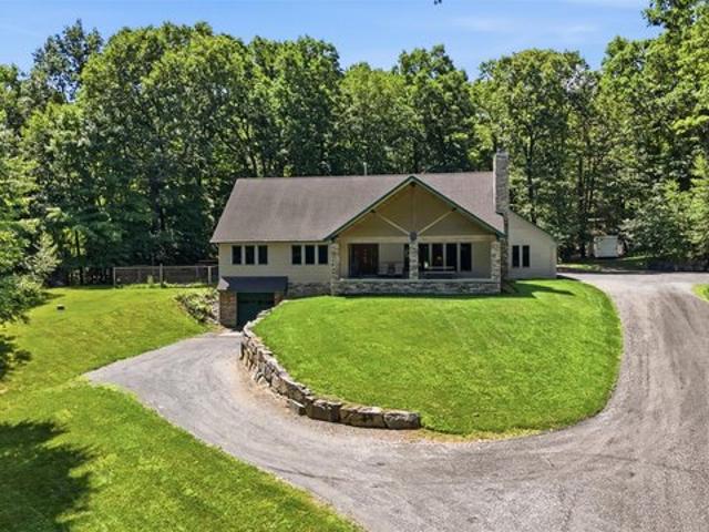 68 Bowen Rd, Warwick, NY 10990