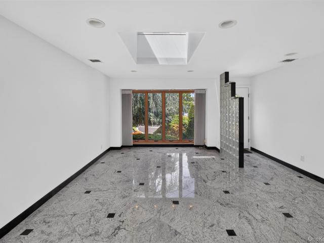 68 Briarwood Lane