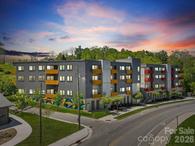 68 Craven St Unit 206, Asheville, NC 28806