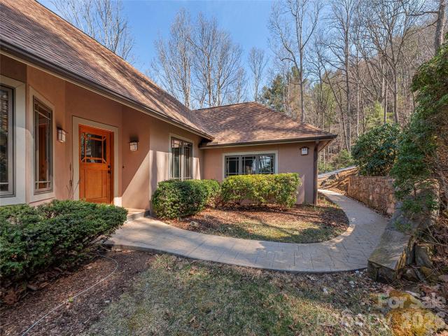 68 Crestwood Road