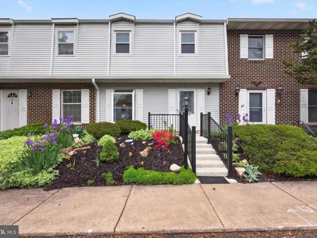 68 Drexel Pl, New Cumberland, PA 17070
