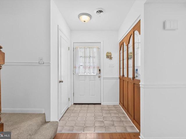 68 Drexel Place
