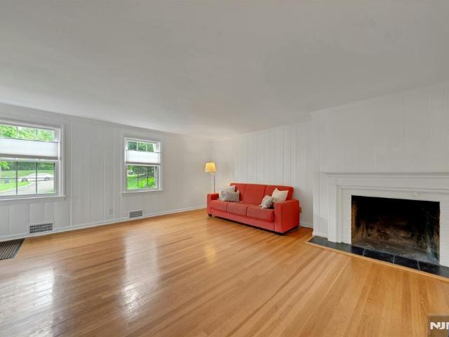 68 Dwight Place # B
