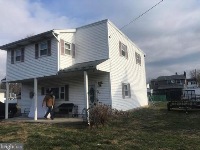 68 Dunn Ln, Pennsville, NJ 08070
