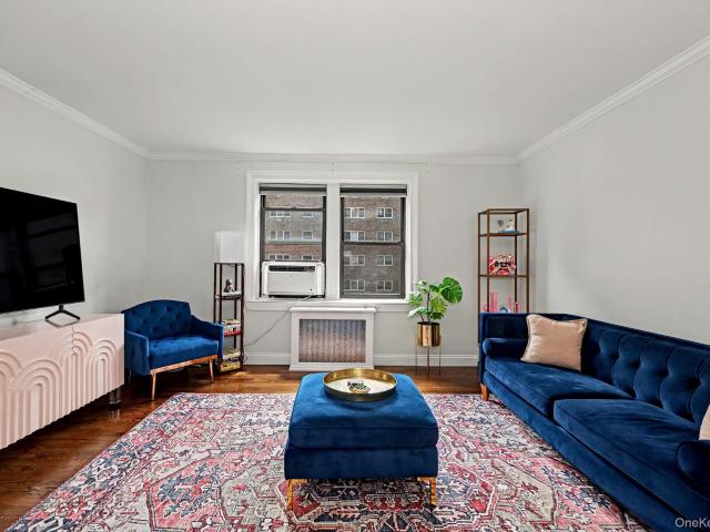 68 E Hartsdale Avenue 2L