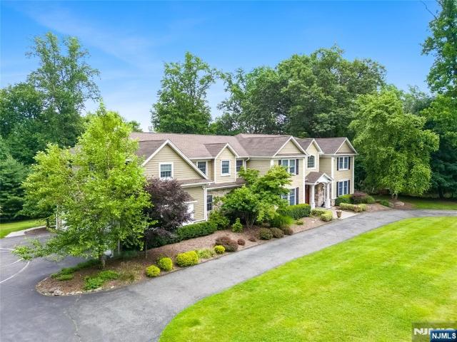68 Eagle Rim Road