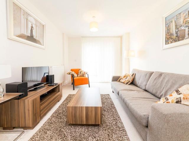 68 Fairthorn Road, Charlton SE7, 1 bed flat to rent, £1,750 pcm | PrimeLocation