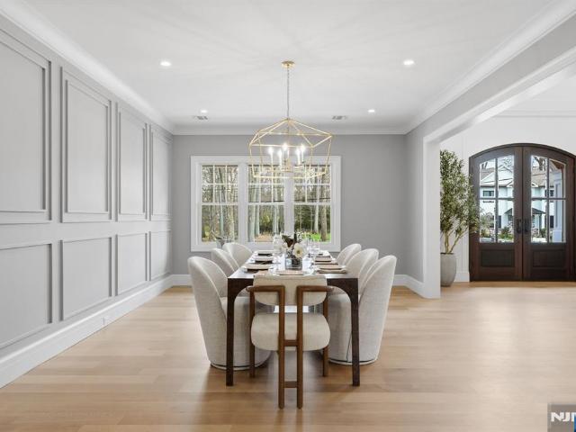 68 Grandview Avenue