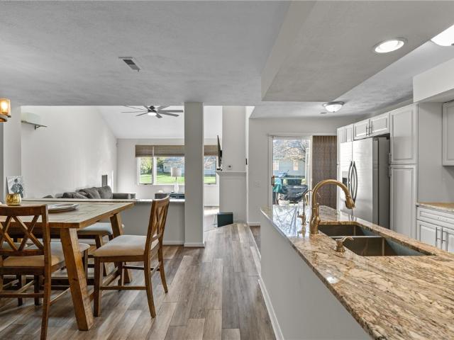 68 Hilltop Dr, Unit D, North Providence, RI 02904 | MLS #1410 | Compass