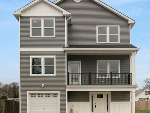 68 Ideal Ave, North Middletown, NJ 07748