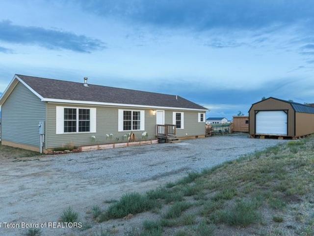 68 Indianwood Trl, Pinedale, WY 82941