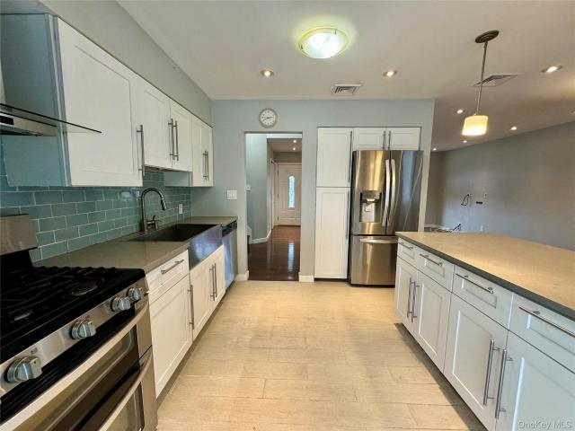 68 Jamaica Avenue