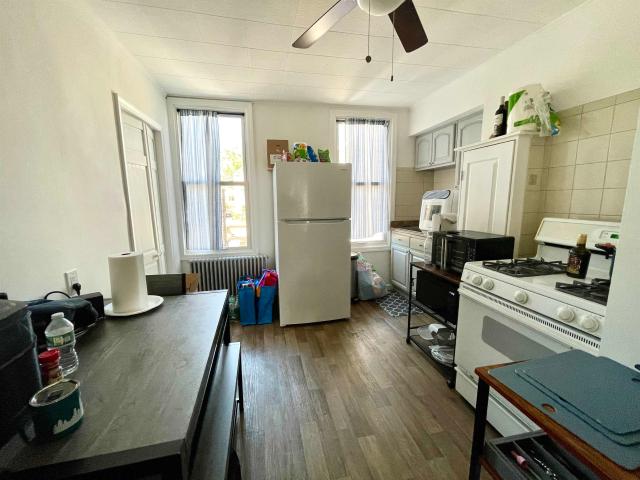 68 Jefferson Ave