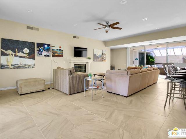 68 Lakeview Drive
