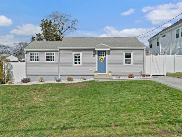 68 Leland Rd, Marshfield, MA 02050 | Compass