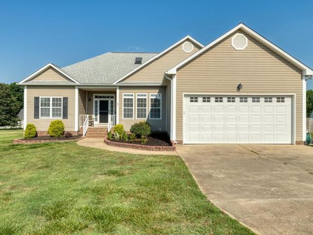 68 Longhorn Dr, Garner, NC 27529