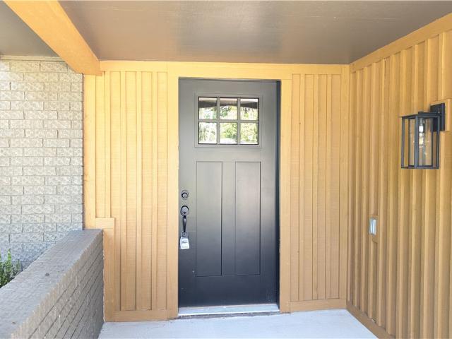 68 N Woodridge Road