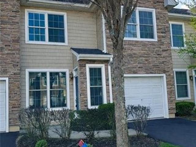 68 Osprey Dr, Old Bridge, NJ 08857