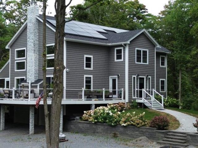 68 Petty Brook Rd, Milton, VT 05468