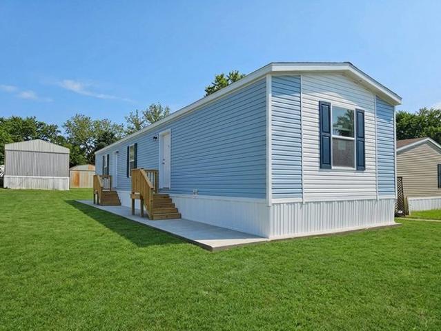 68 Pinewood Est Unit 68, Chillicothe, IL 61523