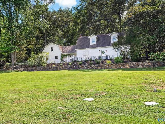 68 Ramblewood Private Drive