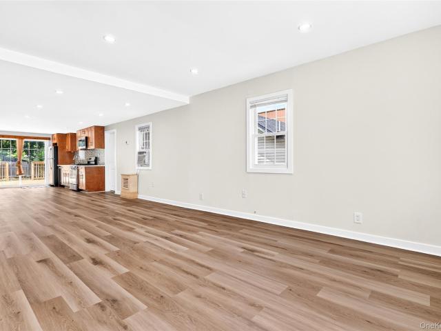 68 Ridgewood Avenue