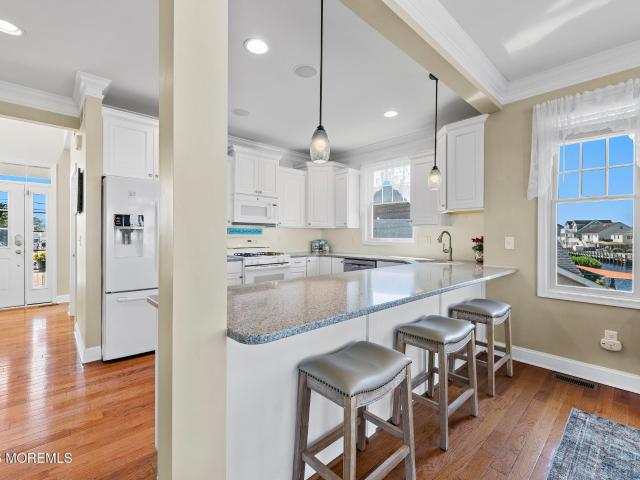 68 Rosalyn Drive