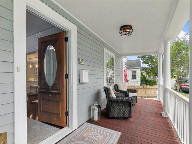 68 Roseneath Avenue