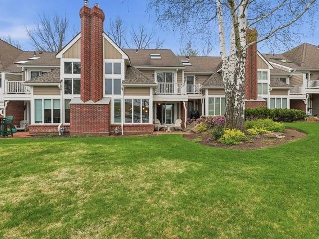 68 S Quinsigamond Ave Unit 4, Shrewsbury, MA 01545