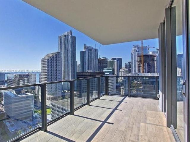 68 SE 6th St #1701 Miami, FL 33131