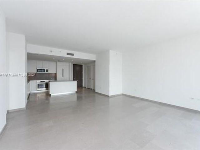 68 SE 6th St #3708, Miami, FL 33131