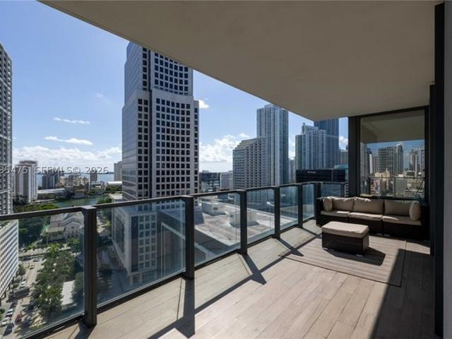 68 SE 6th St Apt 1611, Miami, FL 33131