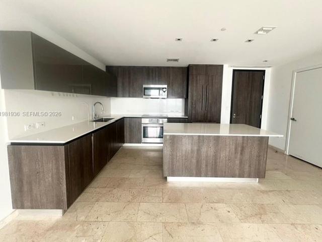 68 SE 6th St Apt 3510, Miami, FL 33131