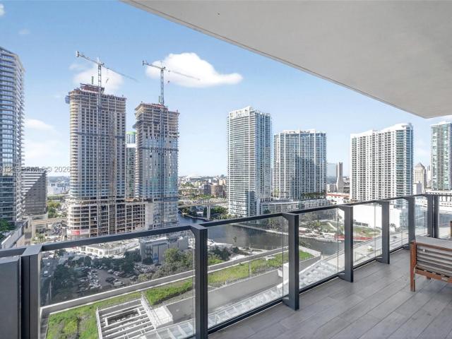 68 SE 6th St, Unit 1702, Miami, FL 33131 | MLS #A11964